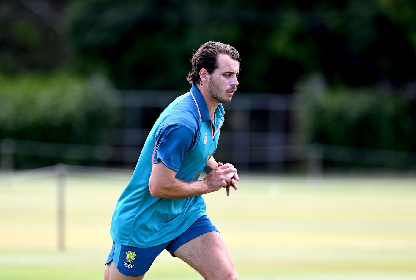Lance Morris runs in to bowl | ESPNcricinfo.com