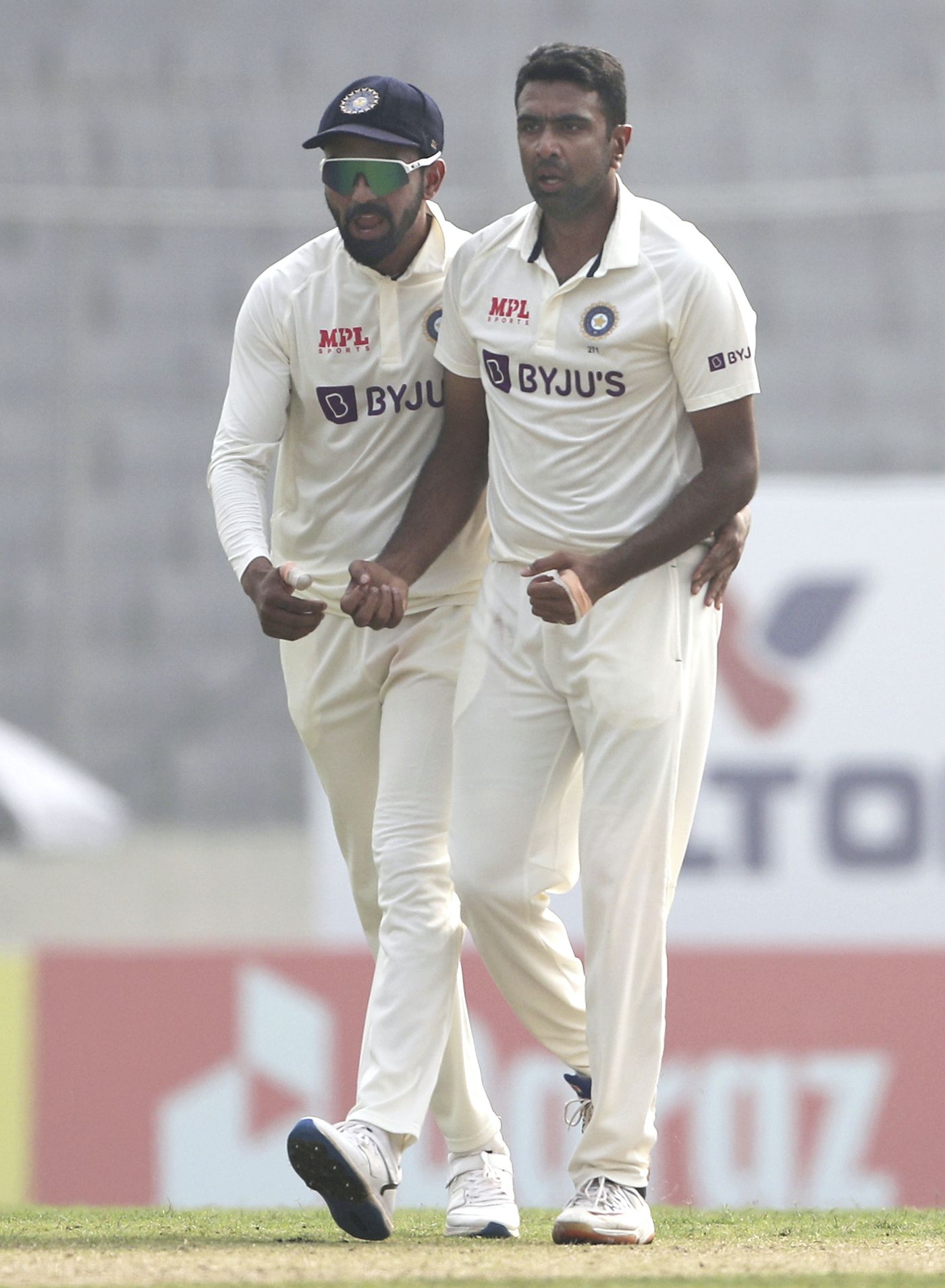 KL Rahul and R Ashwin celebrate | ESPNcricinfo.com