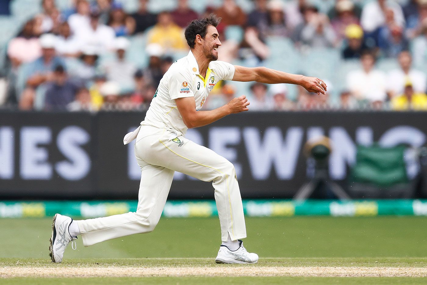 Mitchell Starc flings the throw to run out Keshav Maharaj ...