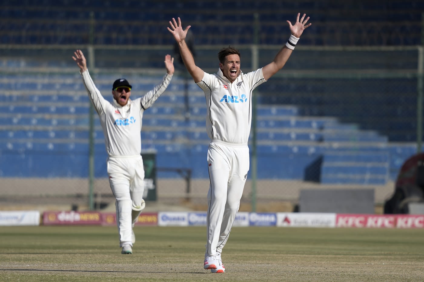 Tim Southee appeals for an lbw call unsuccessfully | ESPNcricinfo.com