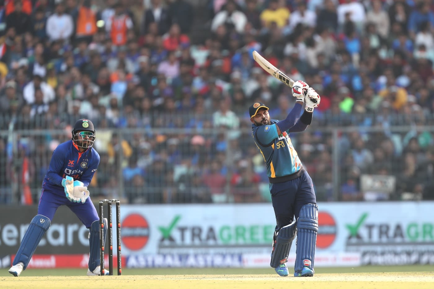 Wanindu Hasaranga steps out | ESPNcricinfo.com