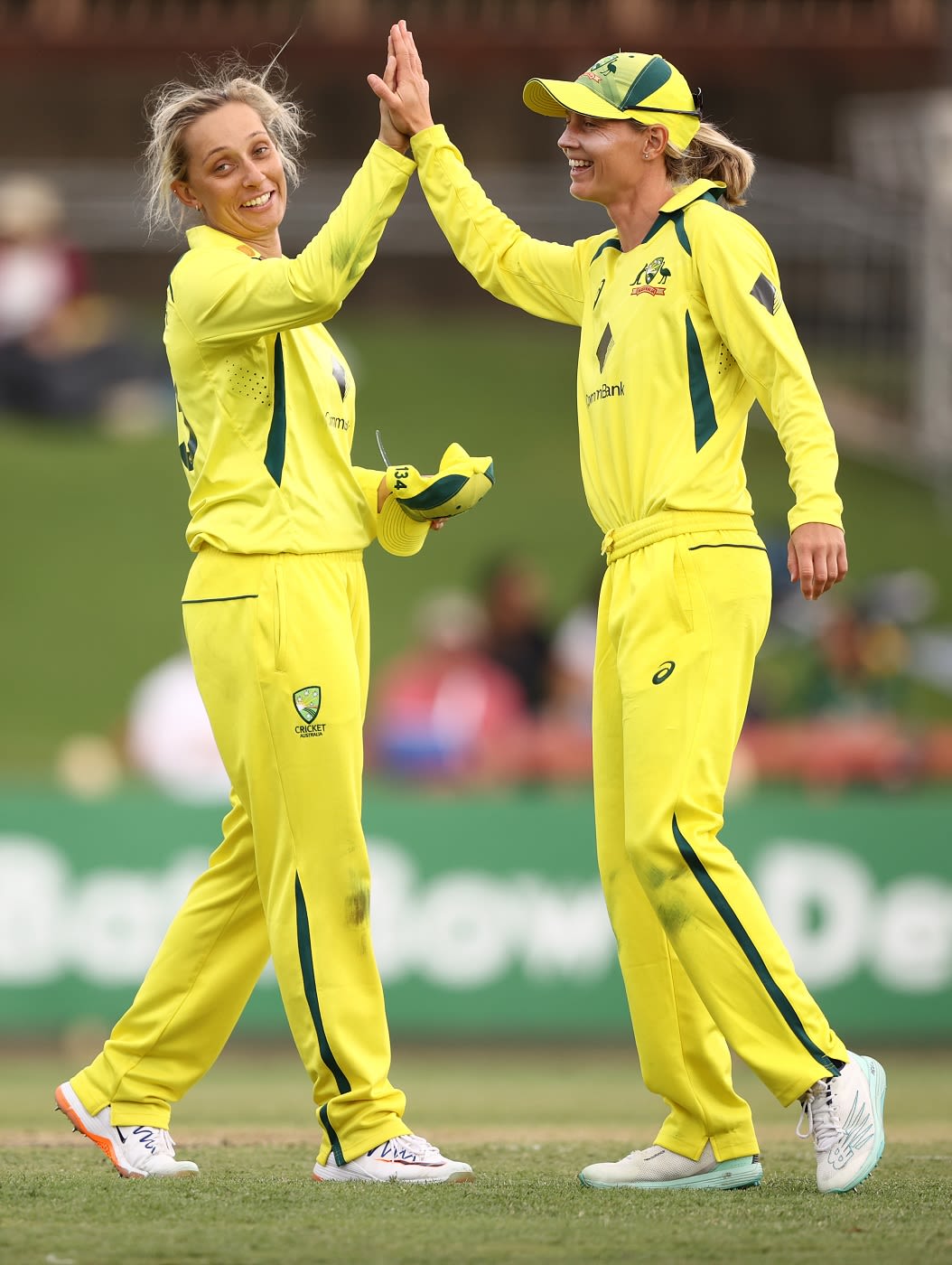 Ash Gardner and Meg Lanning celebrate | ESPNcricinfo.com