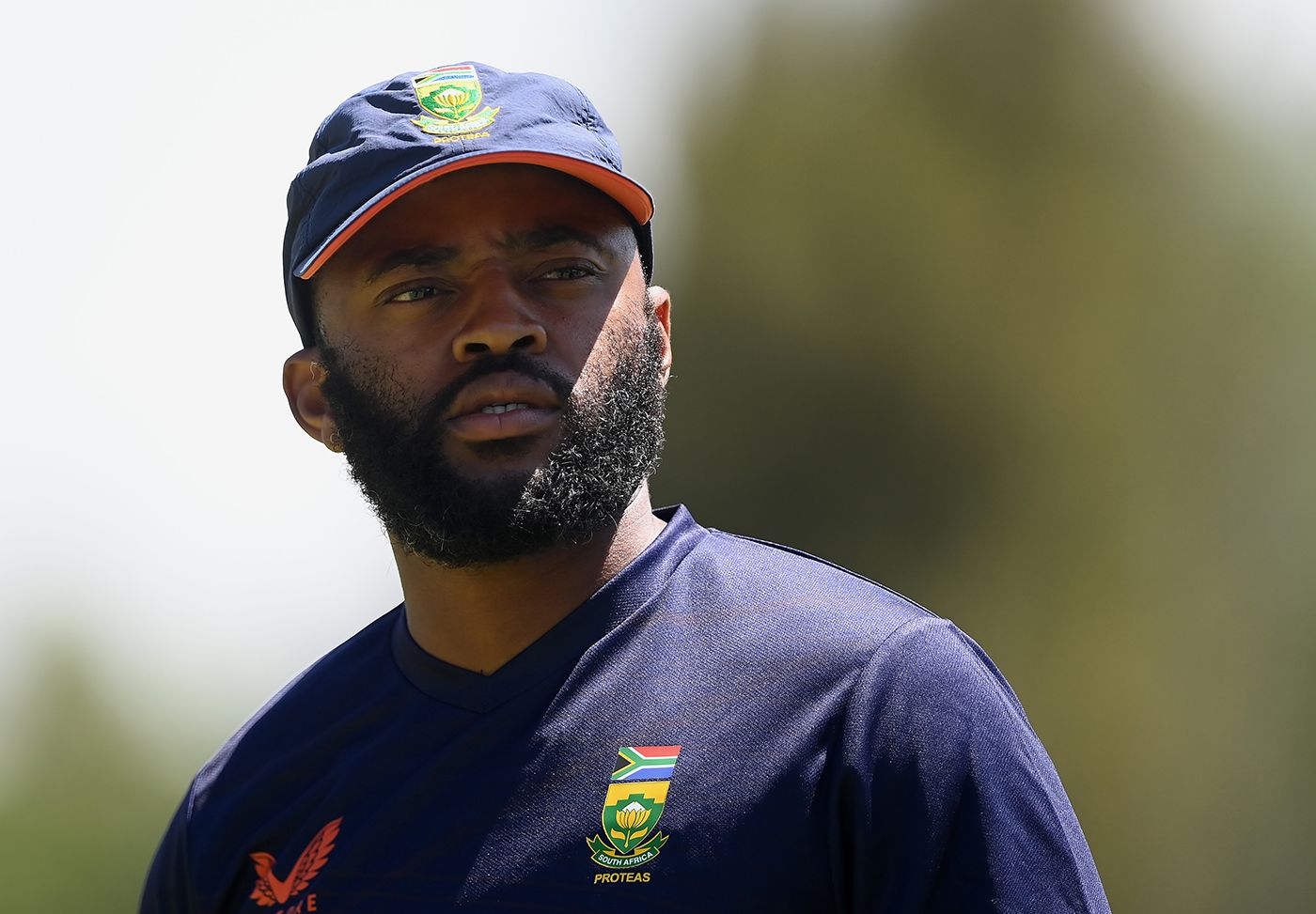 Temba Bavuma watches on during South Africa training | ESPNcricinfo.com