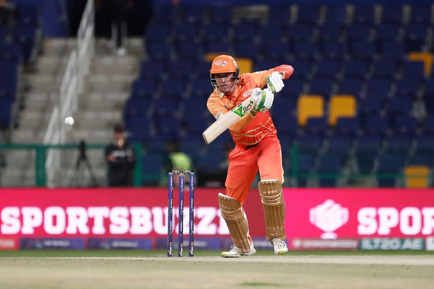 Tom Banton picked up pace to grow the opening partnership ...