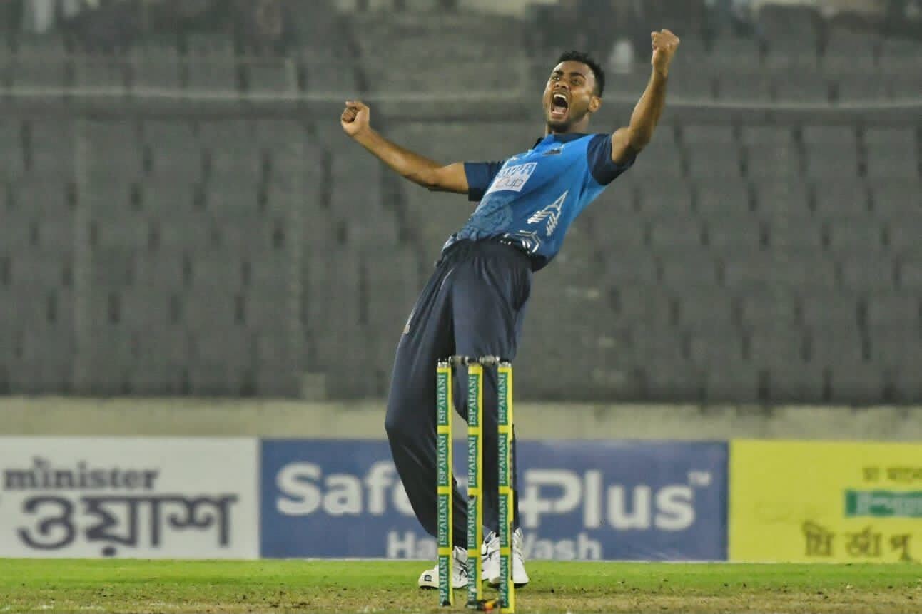 Shoriful Islam celebrates a wicket | ESPNcricinfo.com