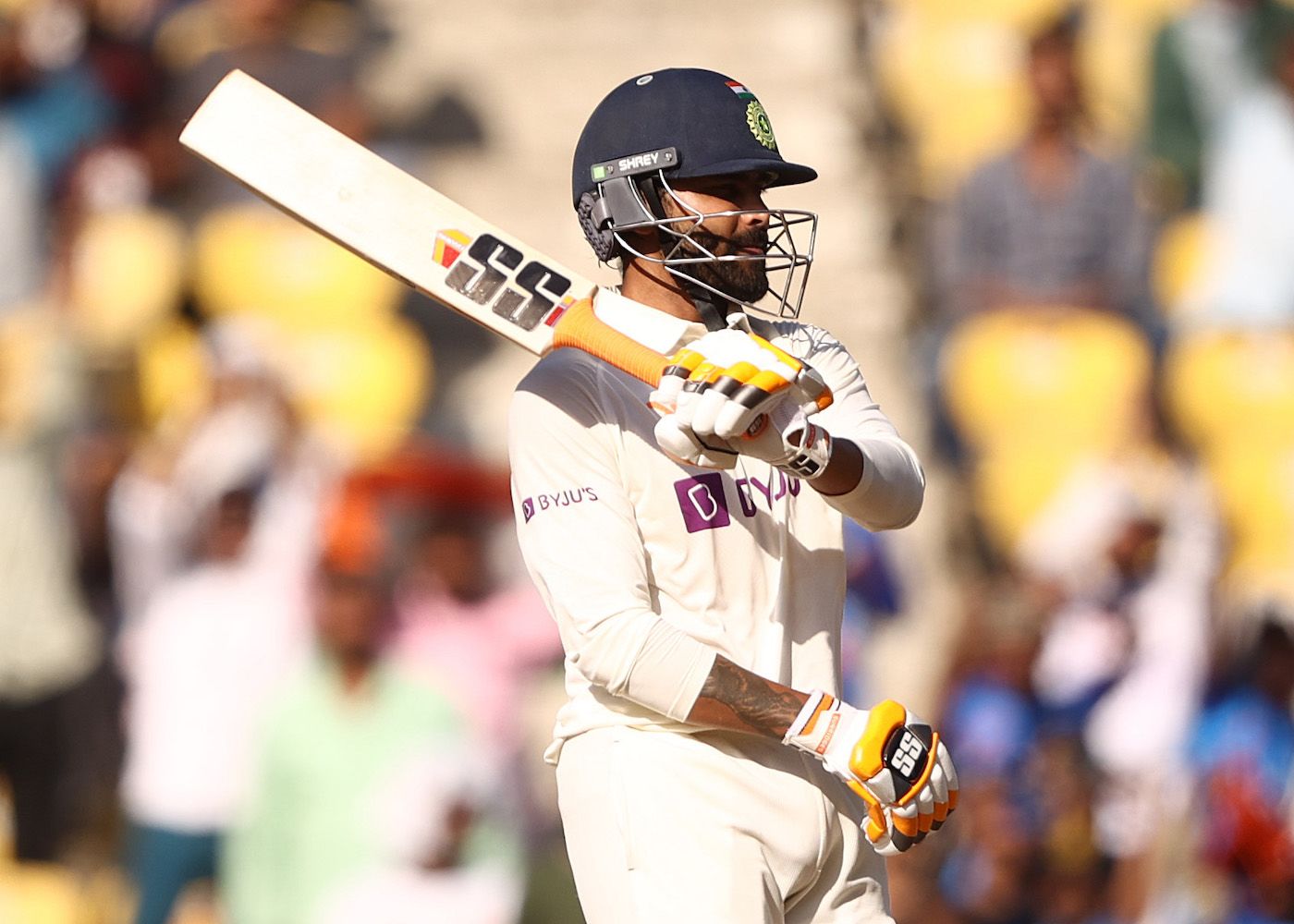 Ravindra Jadeja marks his fifty with the sword celebration ...