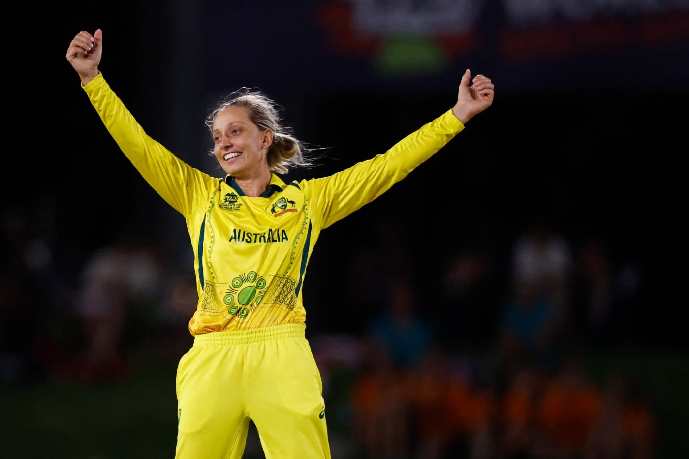 Ash Gardner claimed a five-wicket haul as Australia crushed New Zealand ...