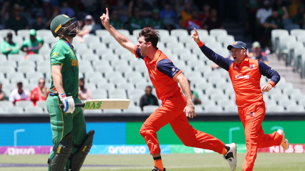 ESPNcricinfo Awards 2022 Associate bowling winner - Brandon Glover, 3 ...