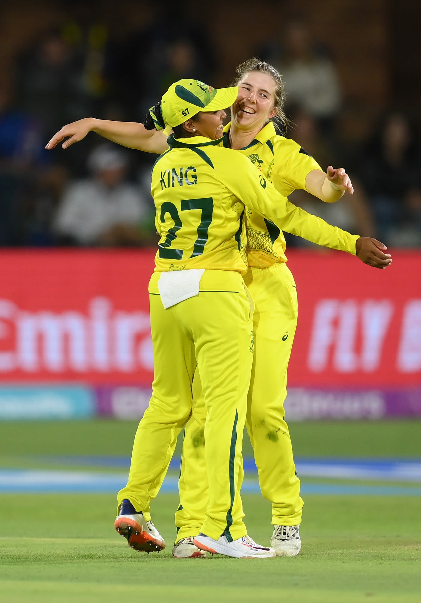Georgia Wareham celebrates with Alana King the wicket of Chole Tryon ...