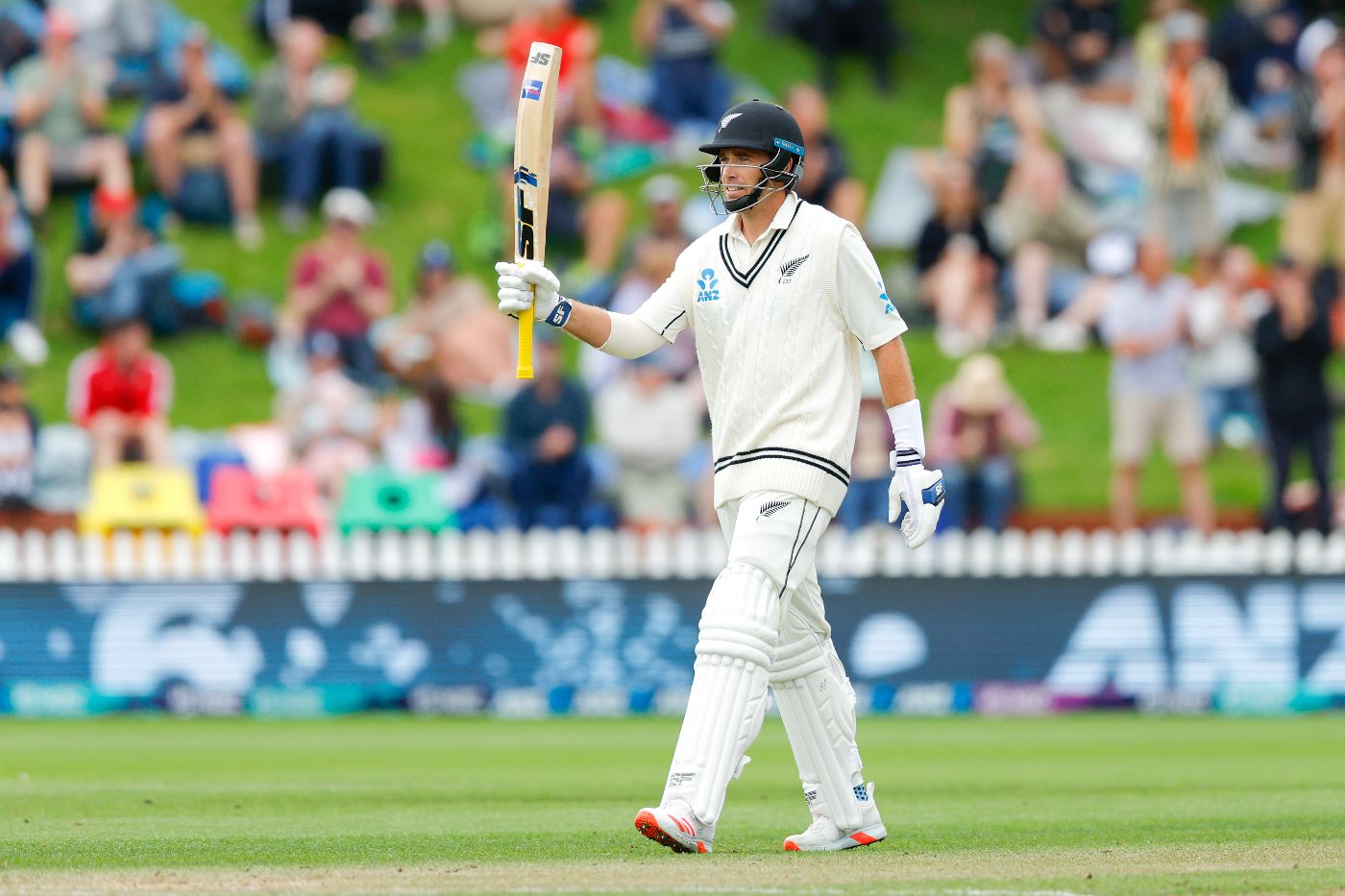 Tim Southee reached his fifty with a six in an entertaining knock ...