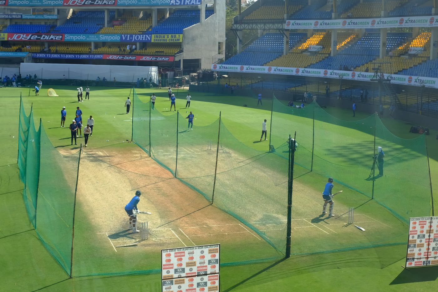 KL Rahul and Shubman Gill bat in adjacent nets | ESPNcricinfo.com