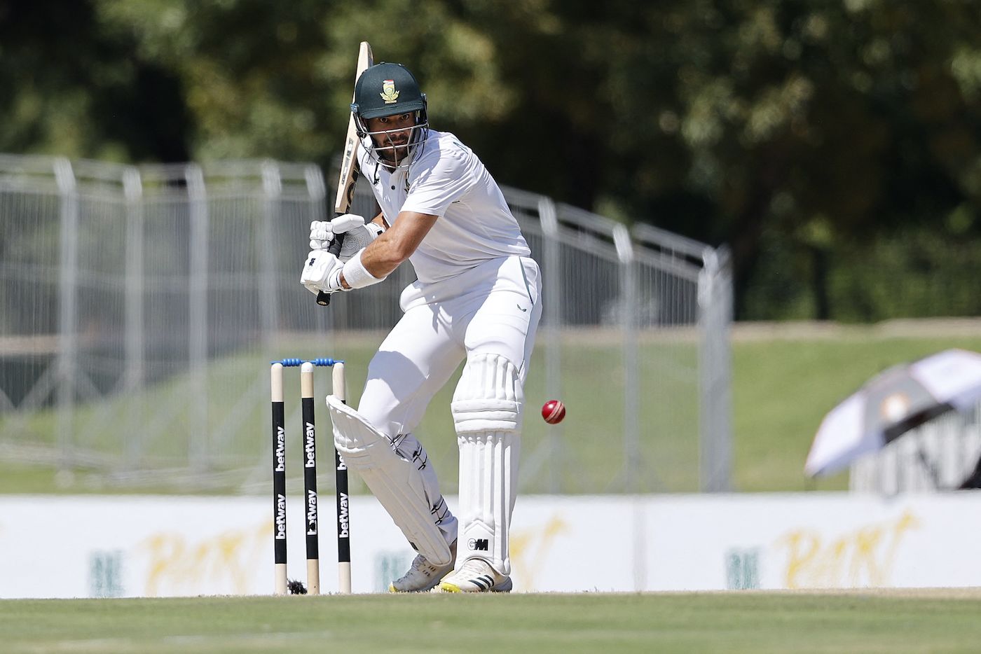 Aiden Markram sets up on the back foot | ESPNcricinfo.com