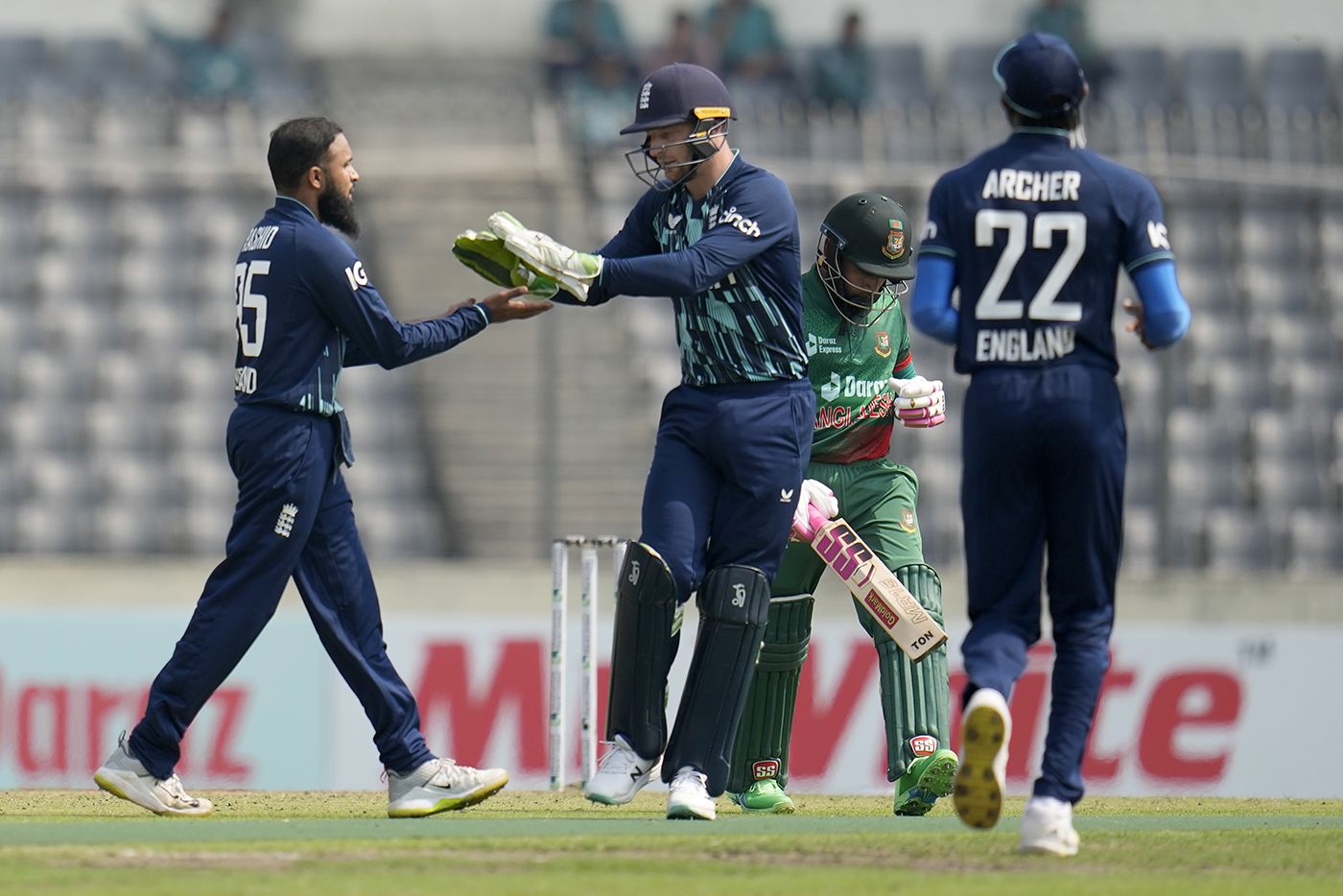 Adil Rashid removed Mushfiqur Rahim | ESPNcricinfo.com