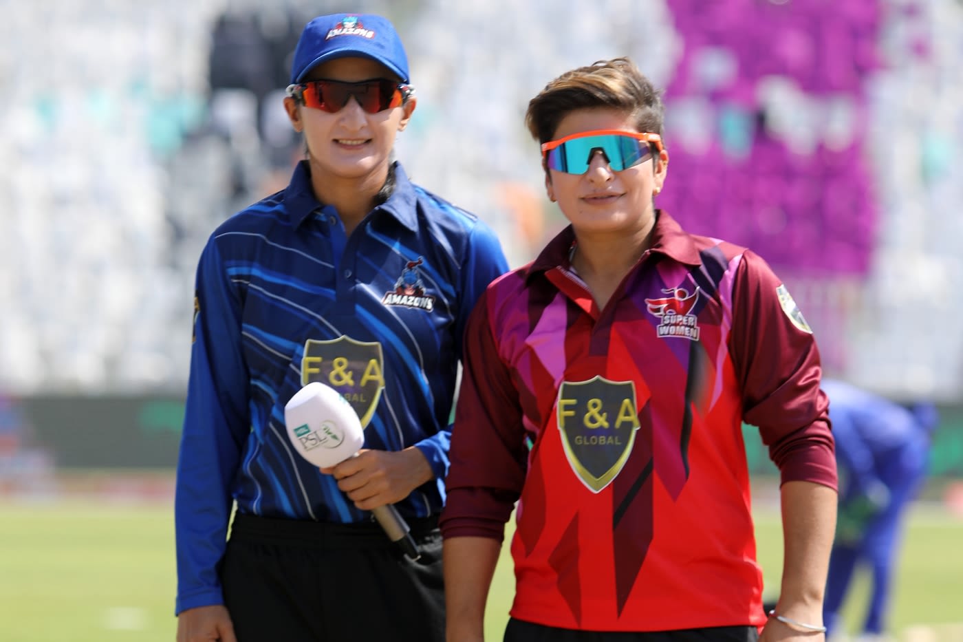 Bismah Maroof and Nida Dar pose before the toss | ESPNcricinfo.com
