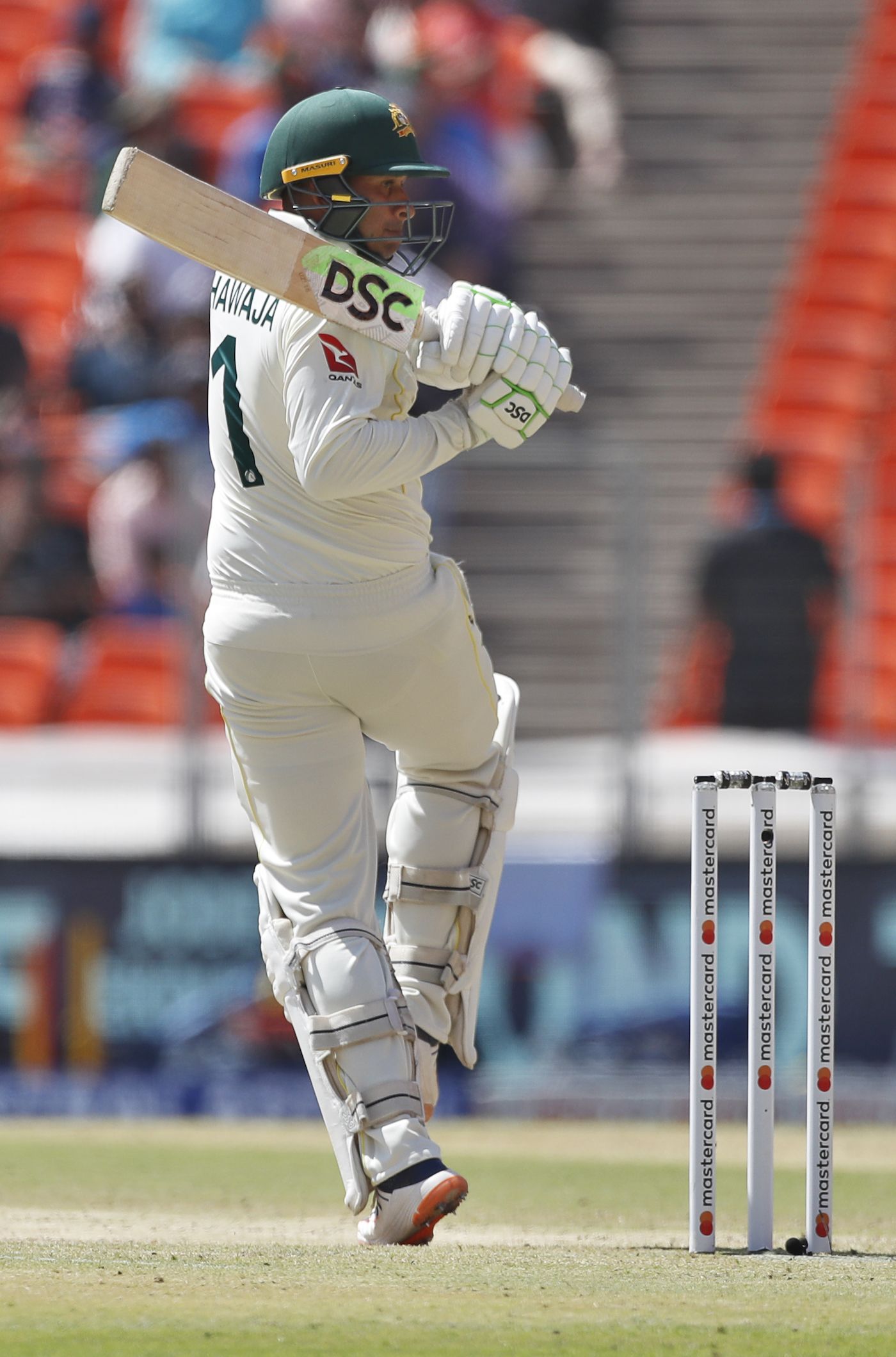 Usman Khawaja brings out the pull early on the second morning ...