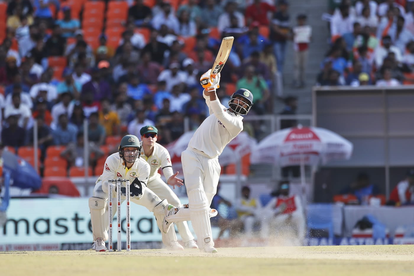 Ravindra Jadeja on the charge | ESPNcricinfo.com