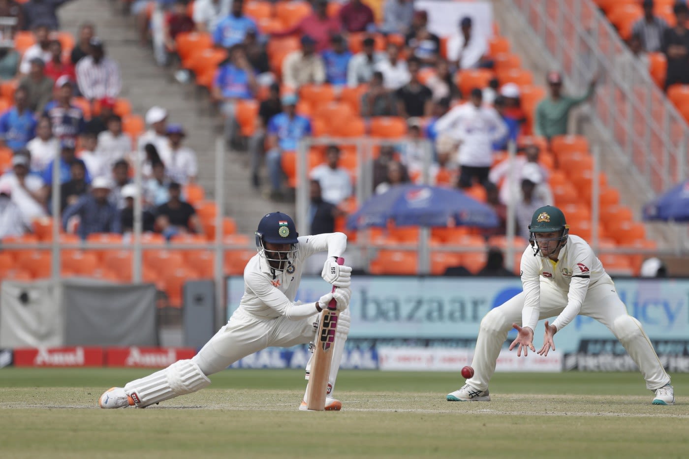 KS Bharat stretches out to defend | ESPNcricinfo.com