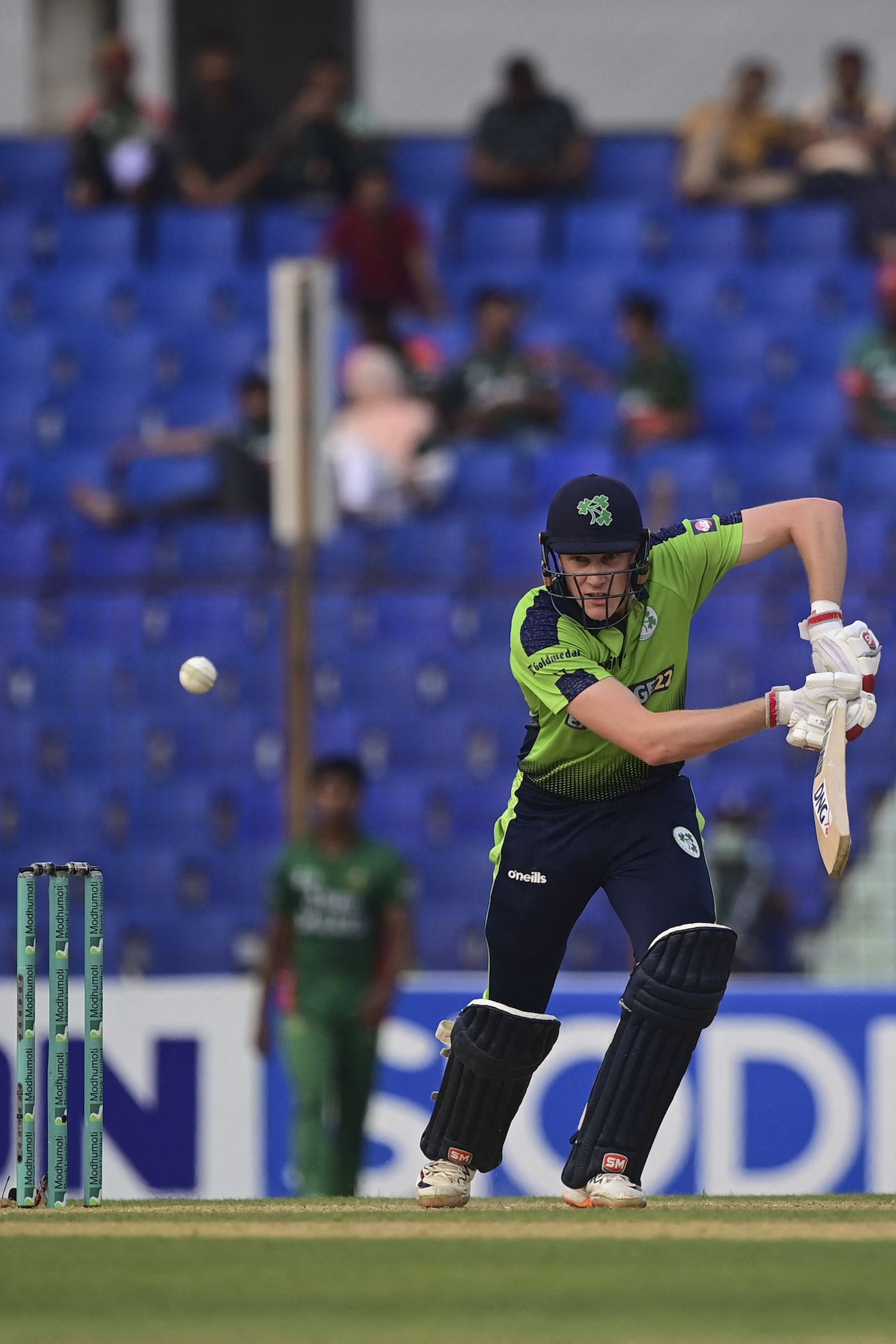 Harry Tector played a good supporting role to Paul Stirling ...