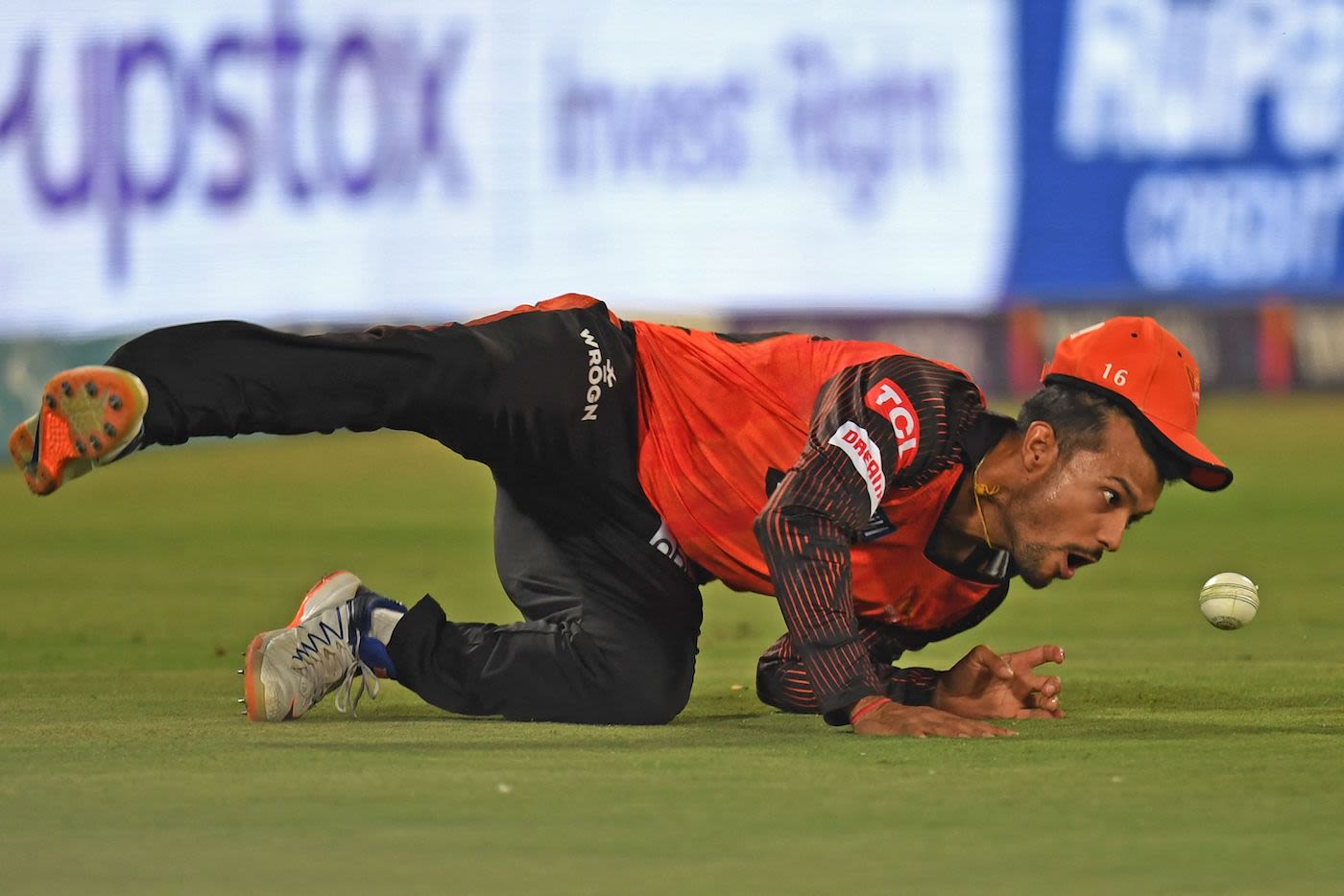 Mayank Agarwal put in a big effort but ended up putting down the chance from Ishan Kishan ...