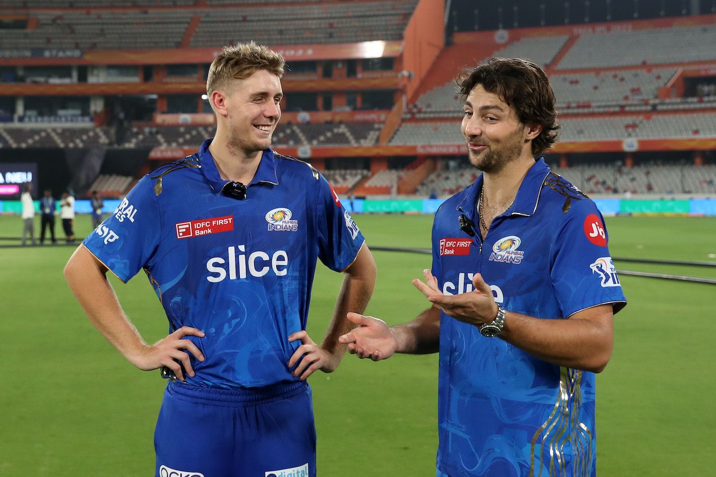 Cameron Green and Tim David have a chat | ESPNcricinfo.com