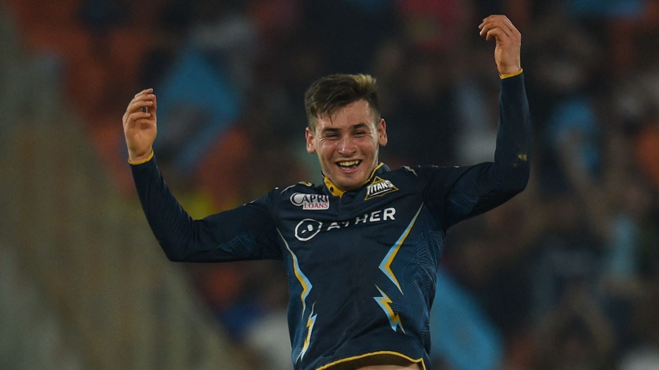 Rashid Khan bailed out by GT's Josh Little and Noor Ahmad against KKR | ESPNcricinfo