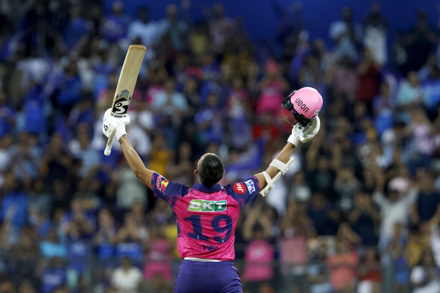 Yashasvi Jaiswal got to his century in the 18th over | ESPNcricinfo.com