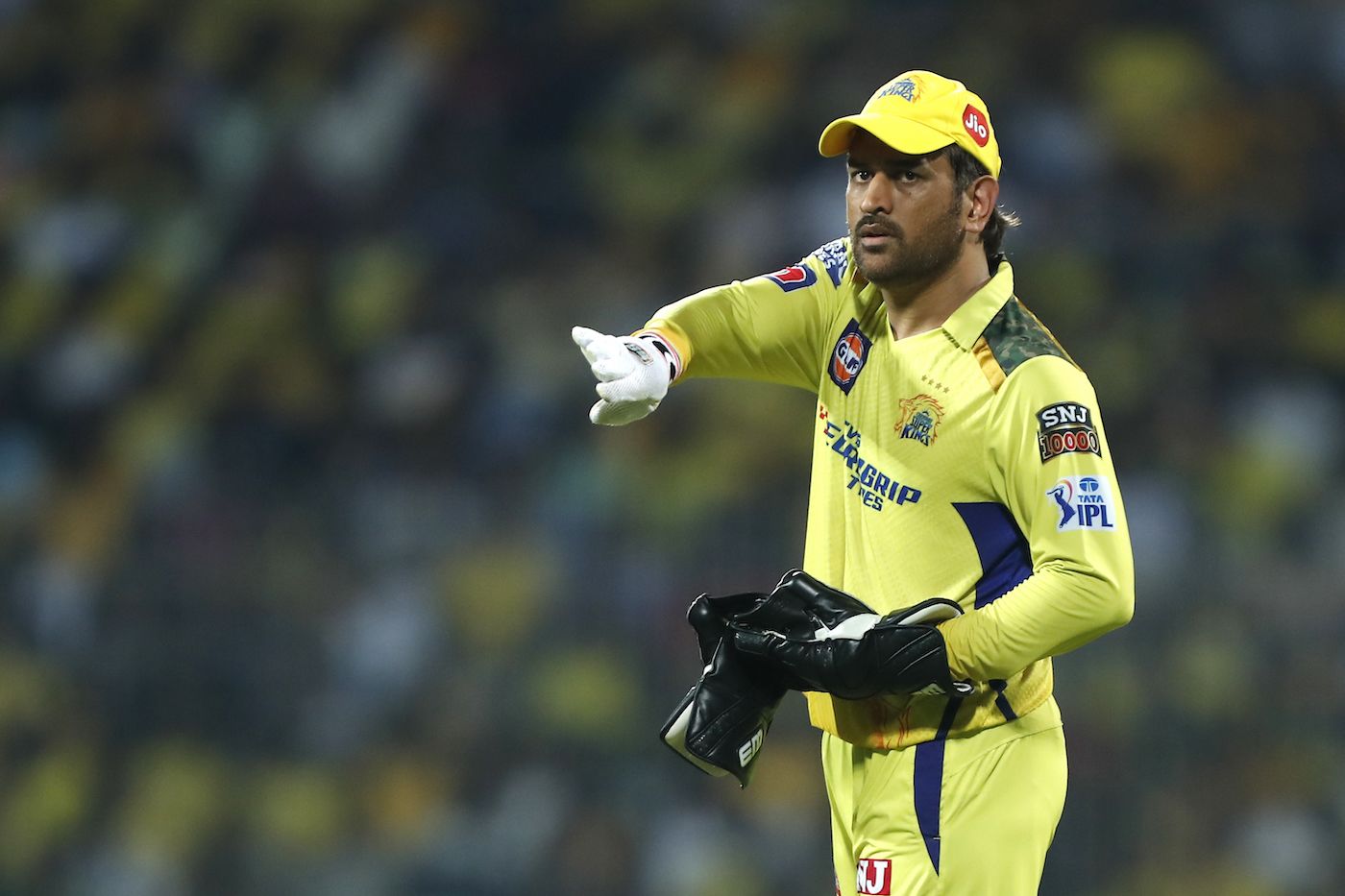 MS Dhoni gets his fielders exactly where he wants them | ESPNcricinfo.com