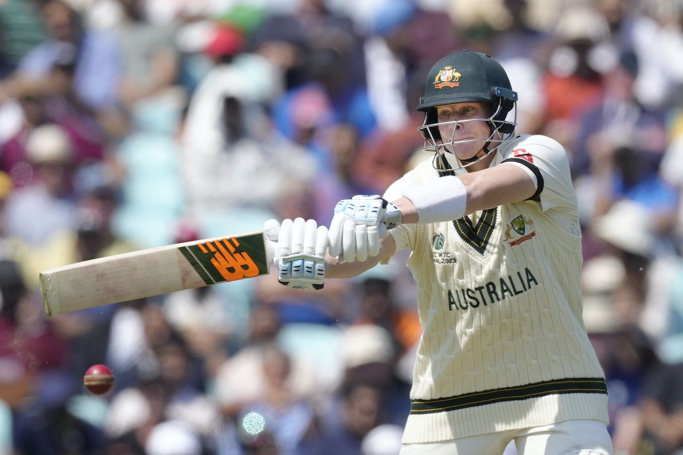 Steven Smith prepares the pull the ball | ESPNcricinfo.com