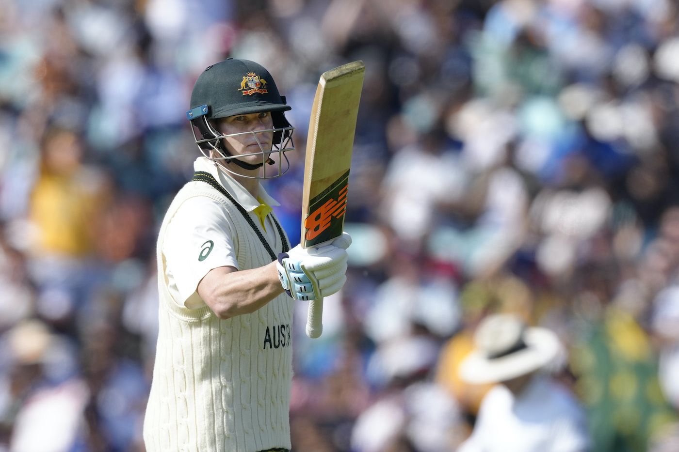 Steven Smith celebrates his first fifty of the English summer ...