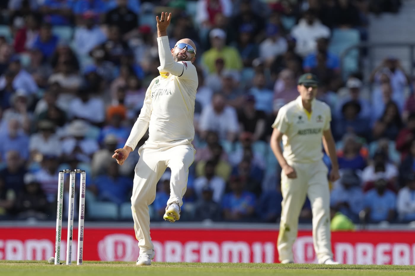 Nathan Lyon was brought on in the 33rd over | ESPNcricinfo.com