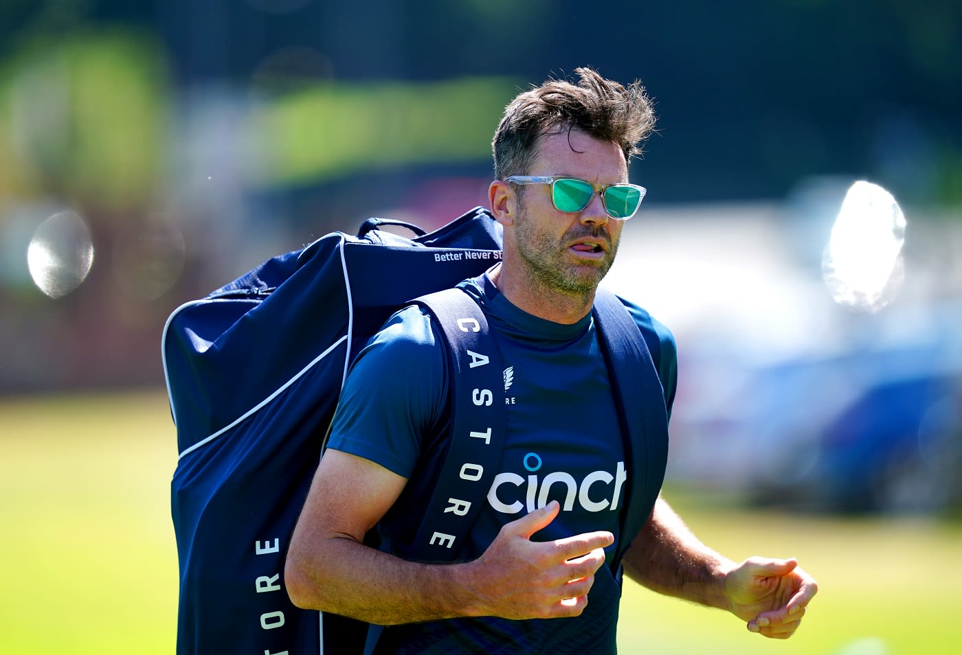 James Anderson arrives for England's training | ESPNcricinfo.com