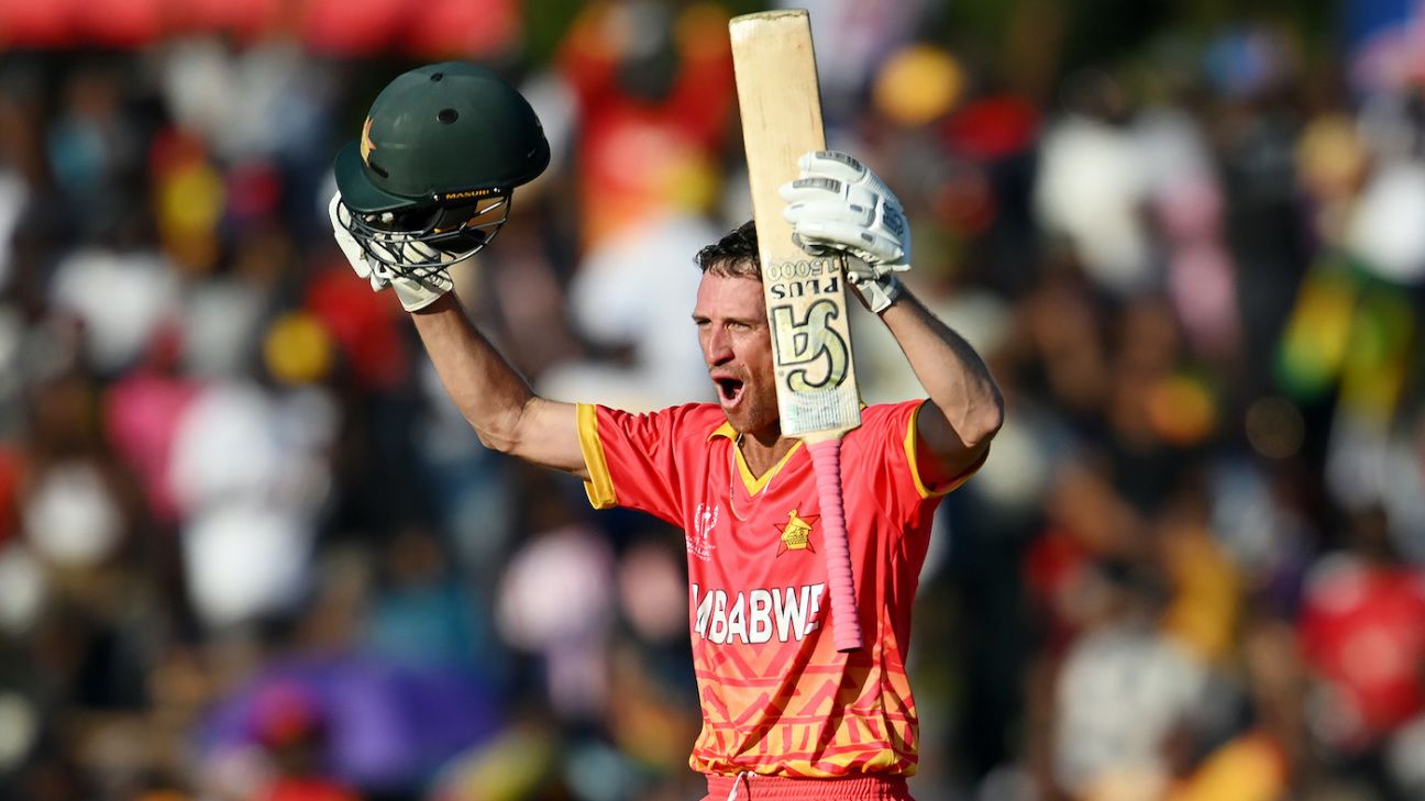 World Cup Qualifiers - Sean Williams stays cool in Harare heat ...