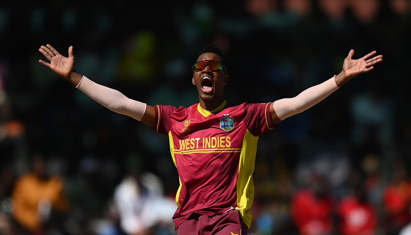 Akeal Hosein appeals for a wicket | ESPNcricinfo.com