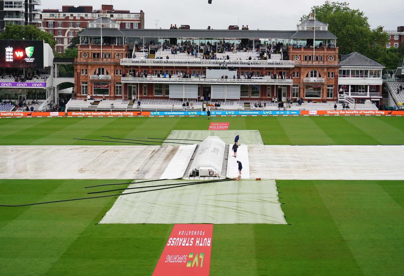 It rained solidly prior to play on the second morning | ESPNcricinfo.com