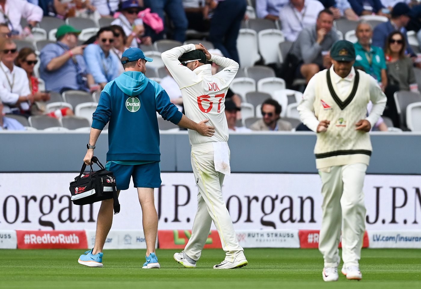 Nathan Lyon pulled up with a calf problem while fielding | ESPNcricinfo.com