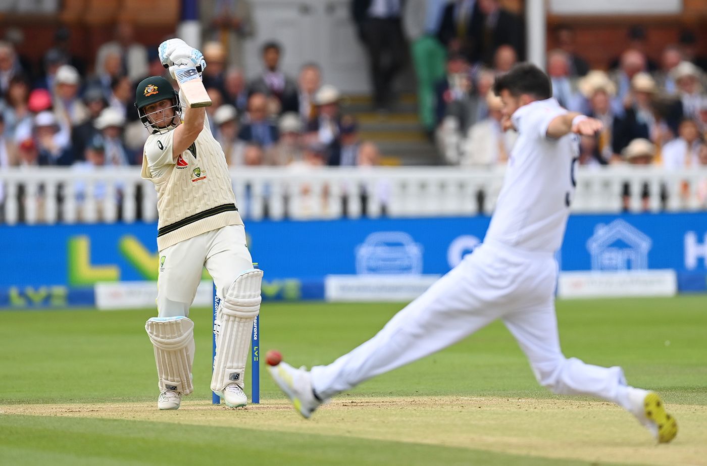 Steven Smith laces a drive back past the bowler | ESPNcricinfo.com