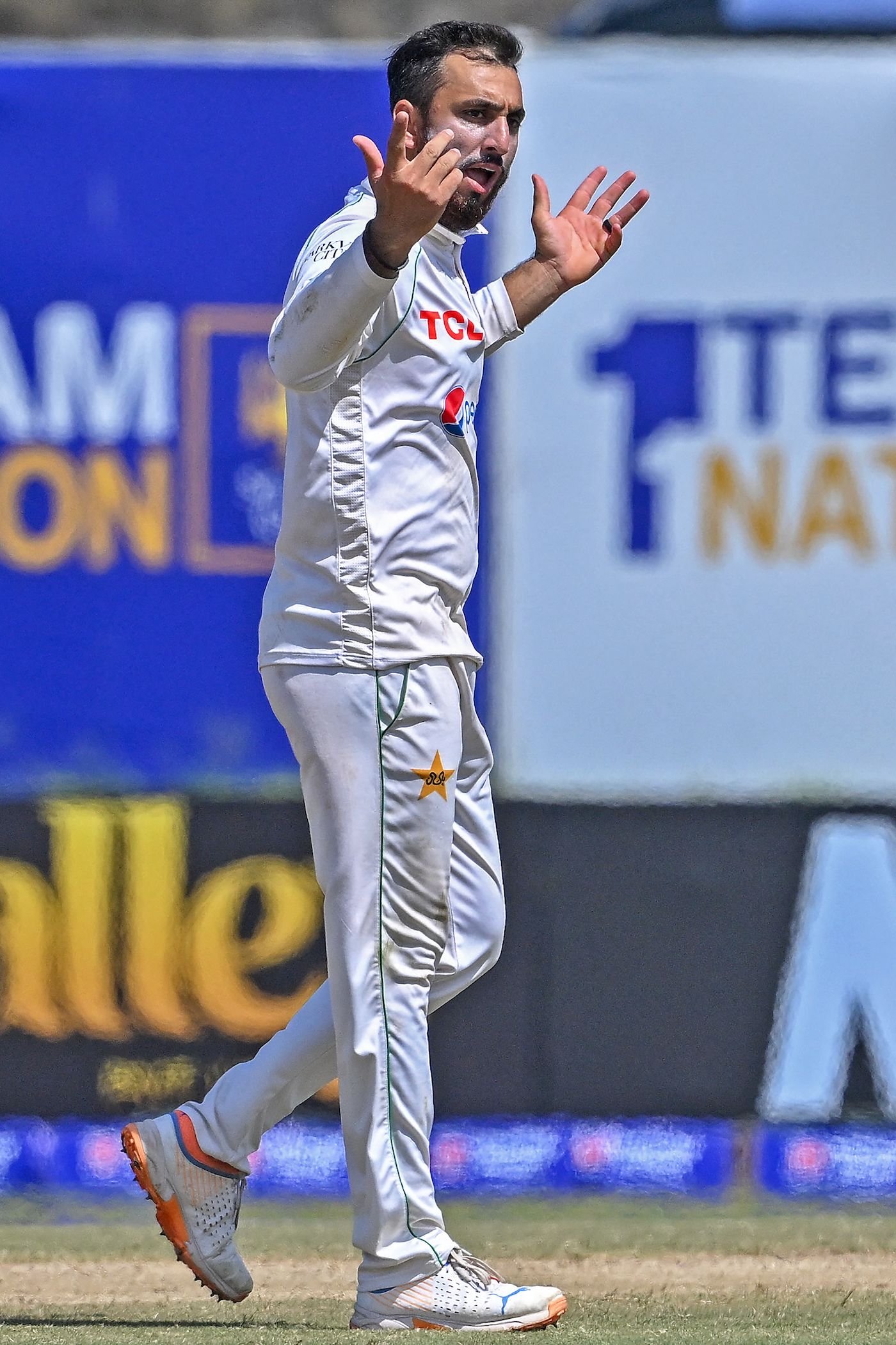 Agha Salman picked up two wickets in quick succession after lunch ...