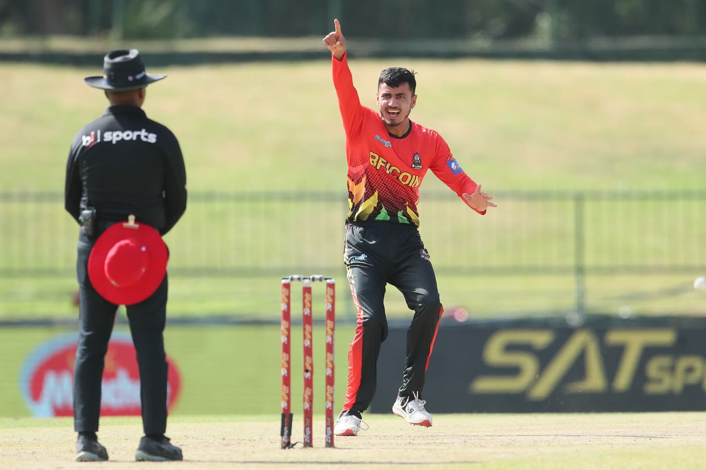 Mujeeb Ur Rahman struck twice inside the powerplay | ESPNcricinfo.com