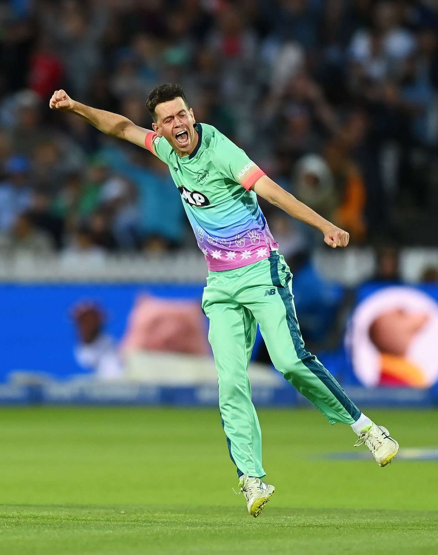 Nathan Sowter struck as Oval Invincibles closed in | ESPNcricinfo.com