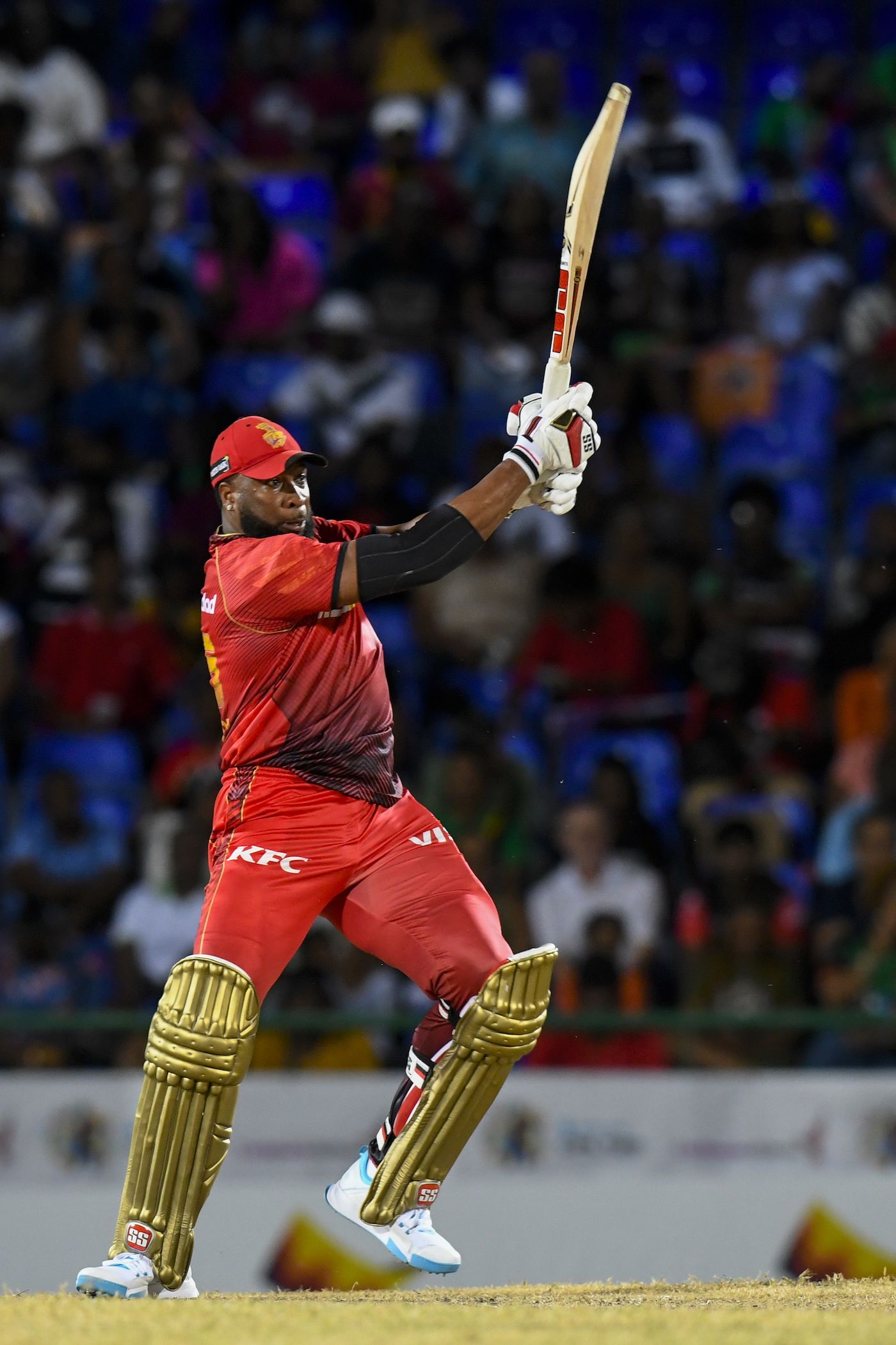 Kieron Pollard smashed 37 not out in 16 balls | ESPNcricinfo.com