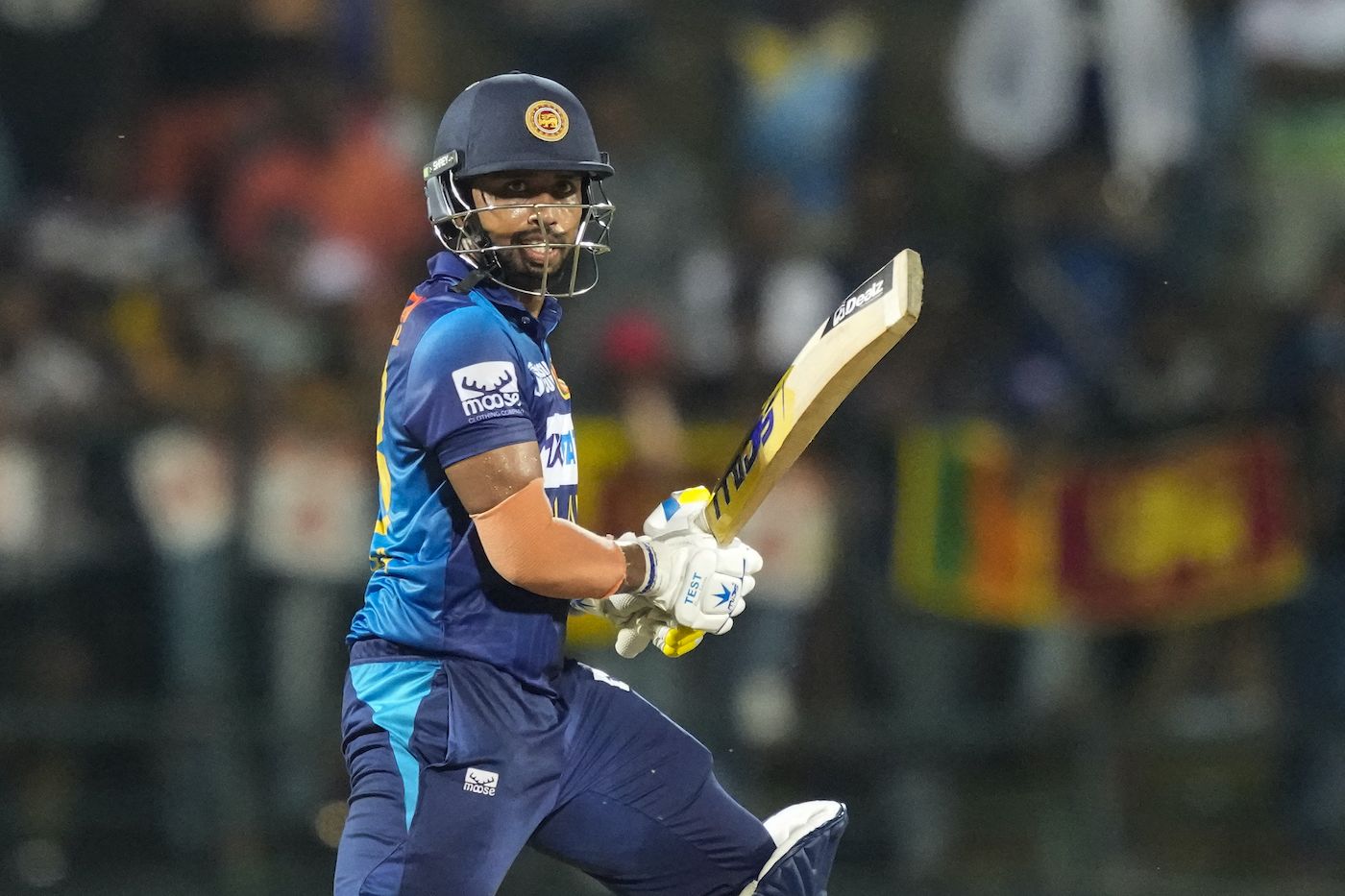 Sadeera Samarawickrama steadied the ship in the chase | ESPNcricinfo.com