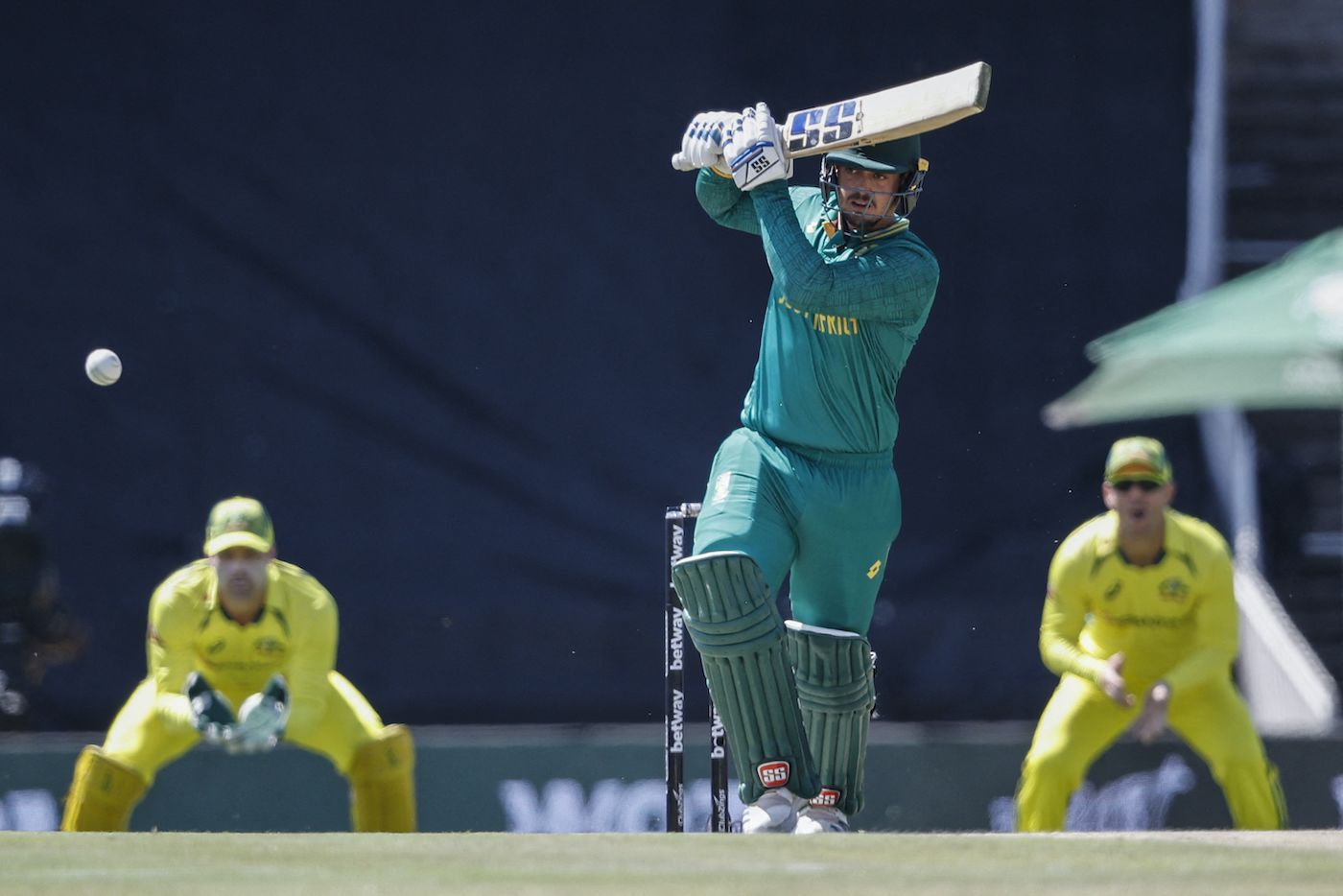 Quinton de Kock got off to another good start | ESPNcricinfo.com