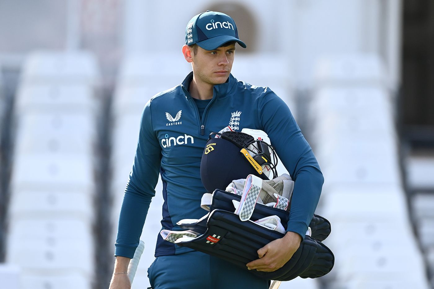 Jamie Smith heads out to England training | ESPNcricinfo.com