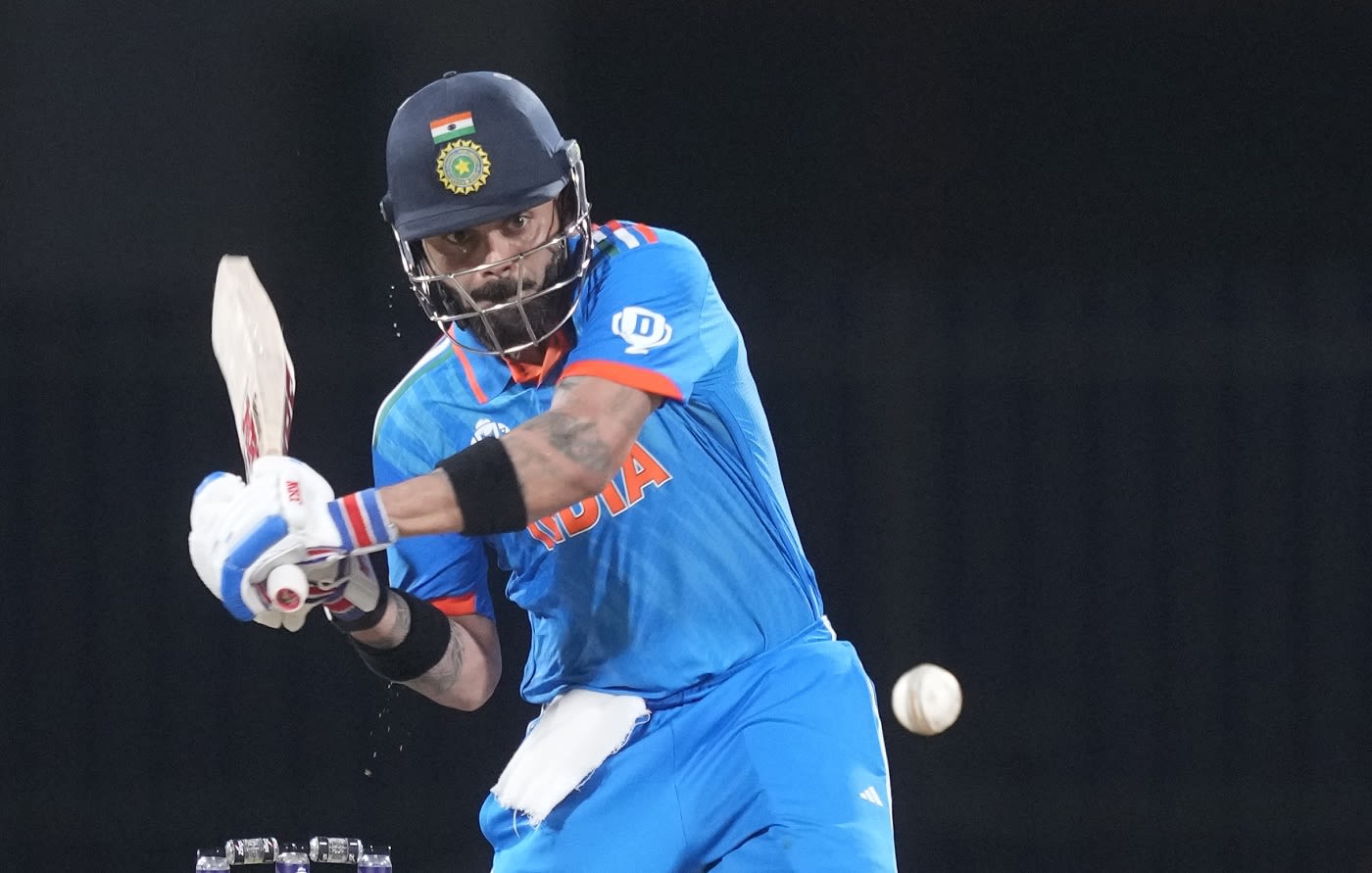 Virat Kohli shapes to heave one away | ESPNcricinfo.com