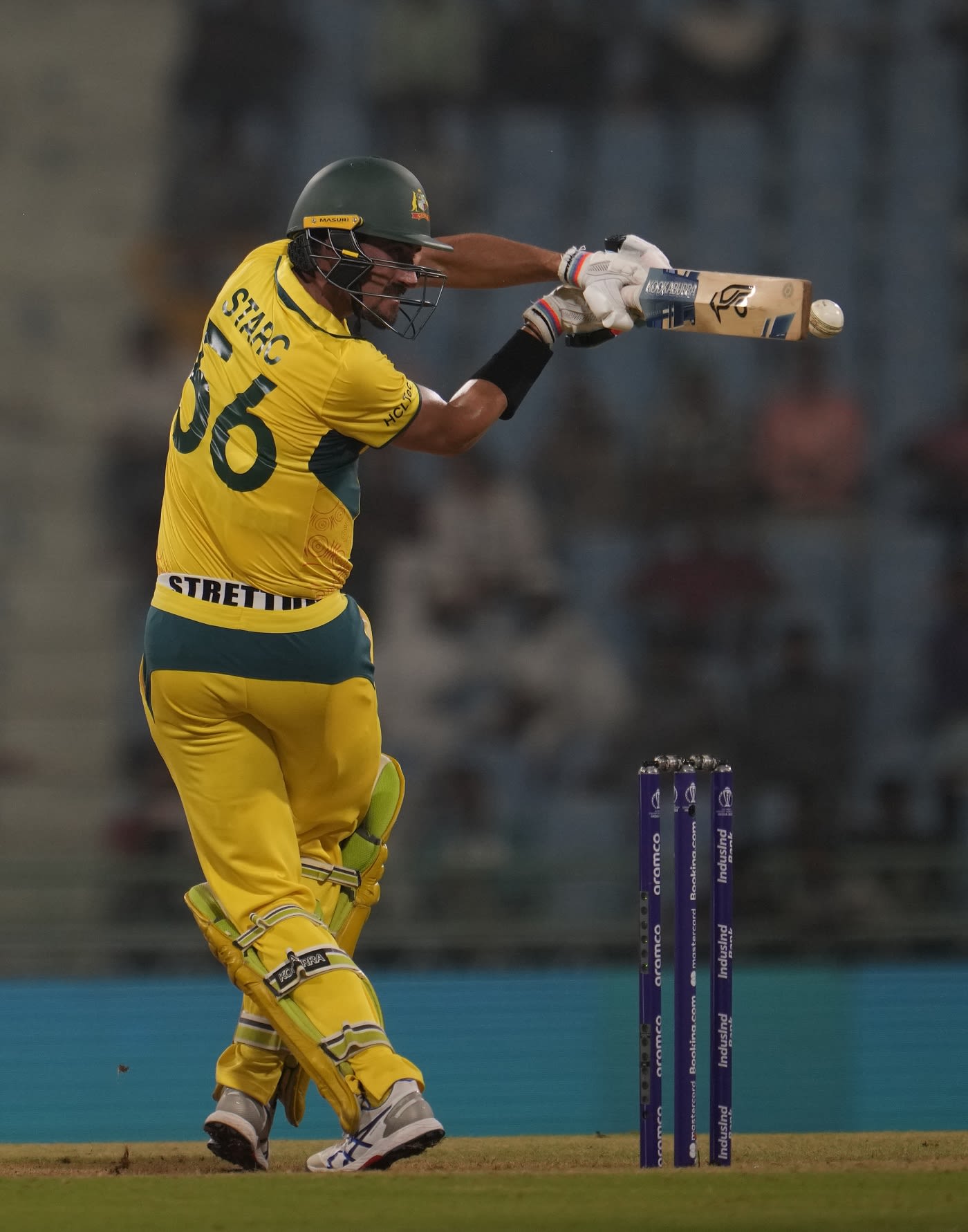 Mitchell Starc played a good hand at No. 9 | ESPNcricinfo.com