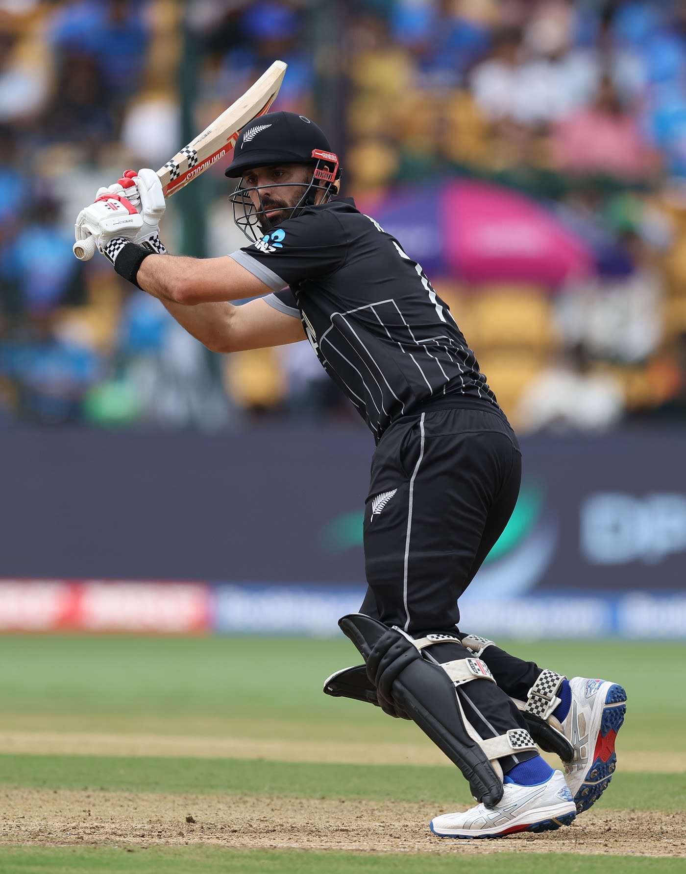 Daryl Mitchell started in a hurry | ESPNcricinfo.com