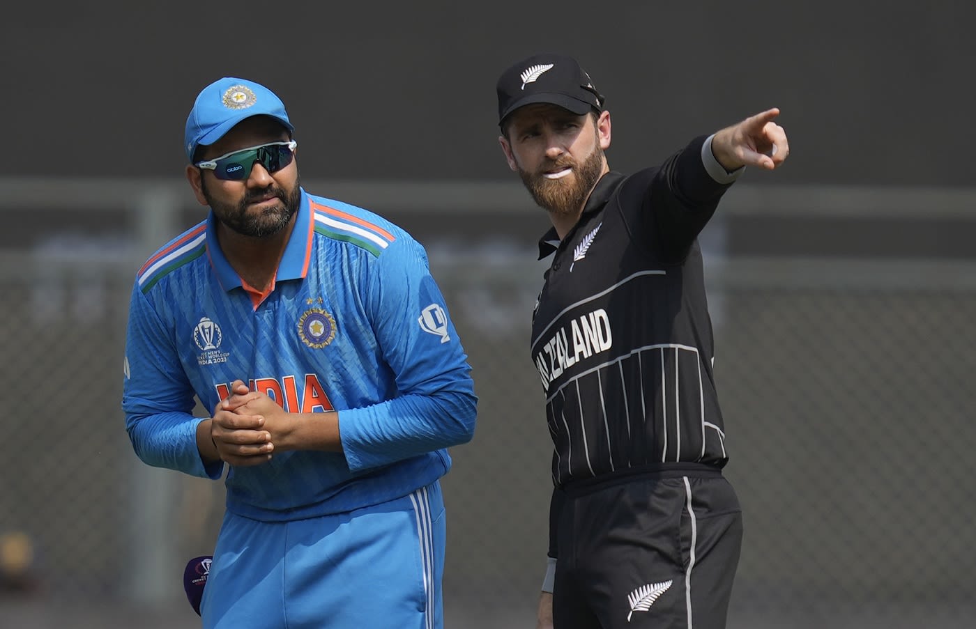 Rohit Sharma and Kane Williamson at the toss | ESPNcricinfo.com Rohit Sharma and Kane Williamson at the toss | ESPNcricinfo.com