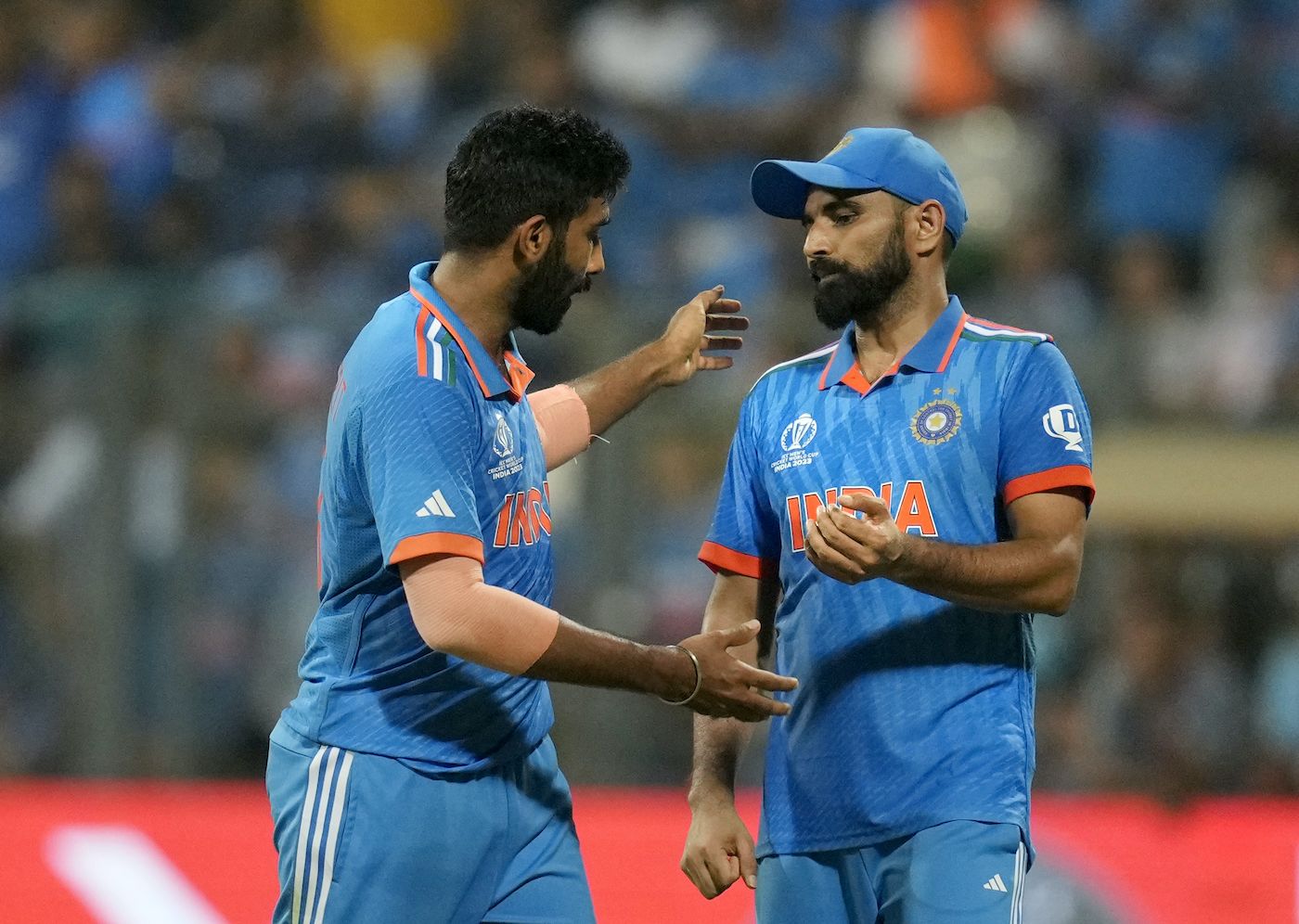 Mohammed Shami dropped Kane Williamson on 52 off Jasprit Bumrah's ...