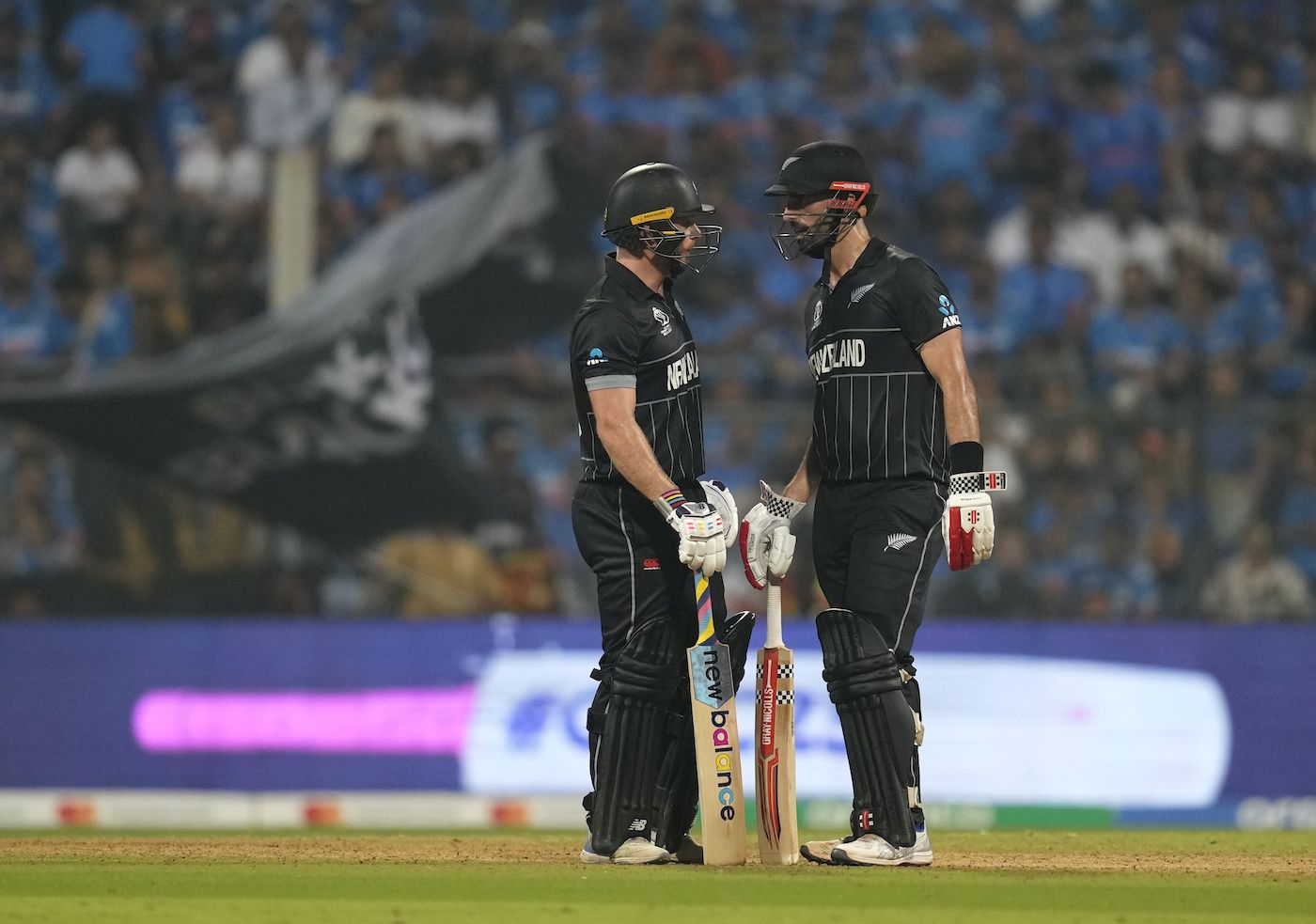 Daryl Mitchell and Glenn Phillips added 75 off 61 balls | ESPNcricinfo.com