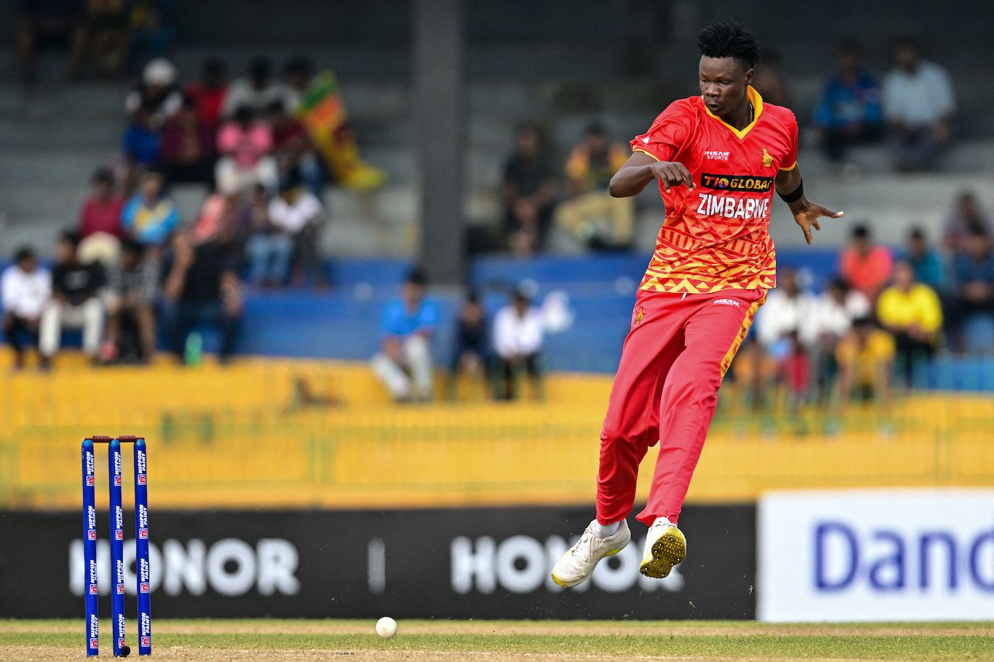 Blessing Muzarabani finished with figures of 2 for 62 | ESPNcricinfo.com